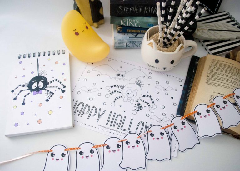 Free Cute Spider and Bat Halloween Coloring Page F003 – Partymazing.com