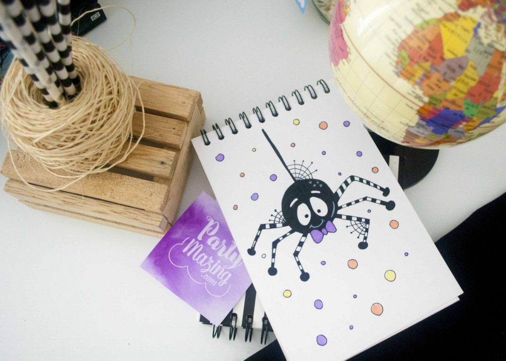 Free Cute Spider and Bat Halloween Coloring Page F003 – Partymazing.com