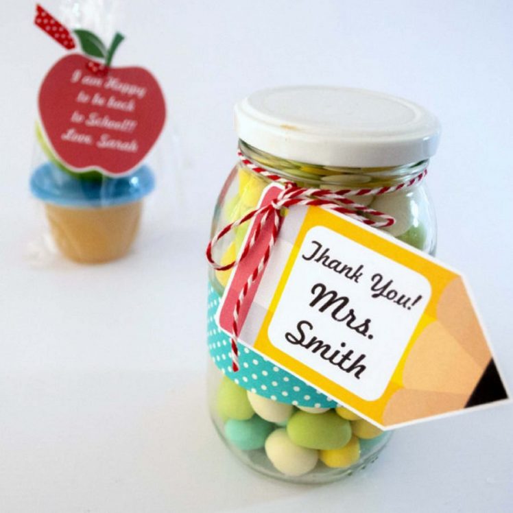Apple and Pencil Printable Appreciation Tag E156 – Partymazing.com